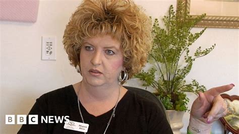 Осъдиха на 20 години затвор шефка на погребална агенция продавала