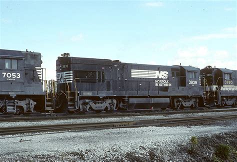 Ns U23b 3939
