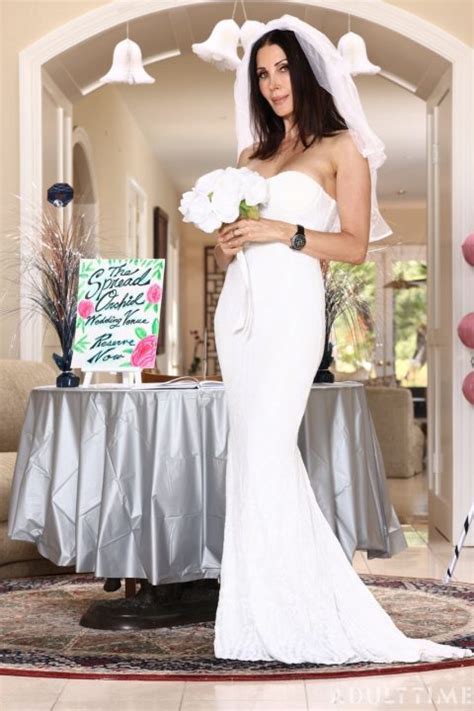 Shay Sights Wedding Dress Wallpicsnet Wallpapers Photos Pictures