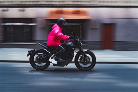 Dj Charlotte De Witte Charges Up Harley Davidsons Livewire Del Mar S2 Electric Motorcycle Maxim