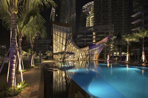 Daniel Libeskinds Glittering Reflections On Keppel Bay Towers To Open In March