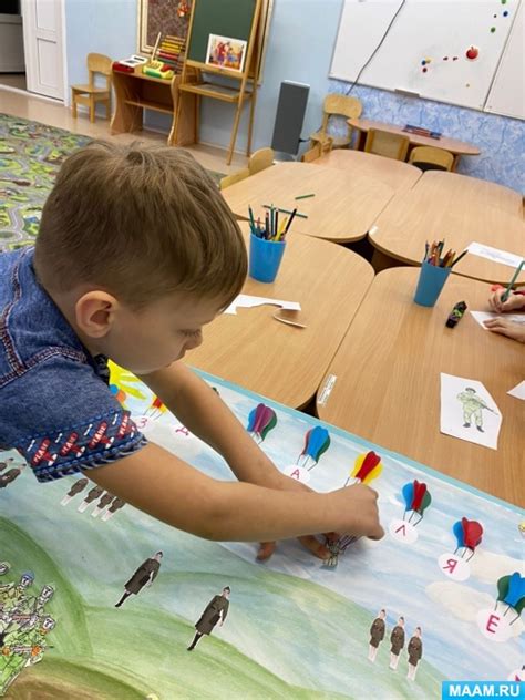 День защитника Стенгазеты коллективные работы Воспитателям детских