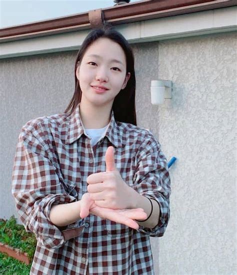 ۲۳ تصویری که ثابت کردند بازیگران زیبای کره‌ای بدون آرایش، آنقدرها هم زیبا نیستند؛ تمام این مدت