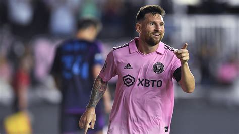 ميسي يواصل التهديف ويقود إنتر ميامي إلى نصف نهائي كأس الدوريات فيديو