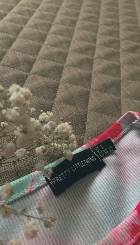 Сукня — ціна 400 грн у каталозі Сукні міді Купити жіночі речі за доступною ціною на Шафі