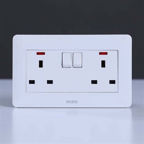 Milano 13a Twin Socket With Switch And Led Indicator White