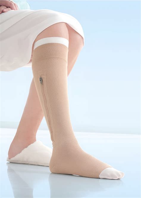 Jobst Ulcercare Medical Stocking And Compression Liners 1 Stocking And 2