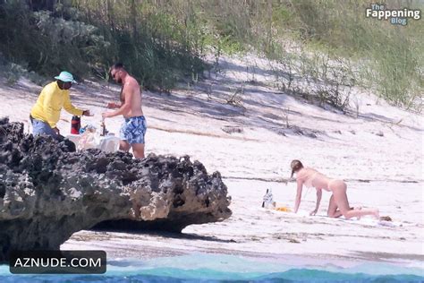 Taylor Swift And Travis Kelce Sexy Heat Up In The Beach In The Bahamas Aznude