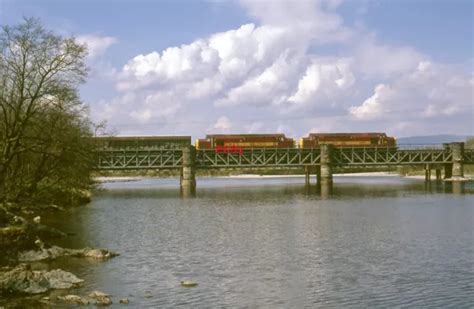 Original 35mm Slide Br Class 37 No37416 And 37411 At Inverlochy Rights