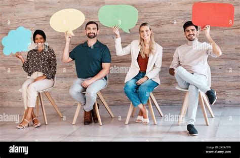 Women Speech Bubbles Hi Res Stock Photography And Images Alamy