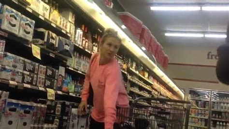 Stores Flashing Porn Videos