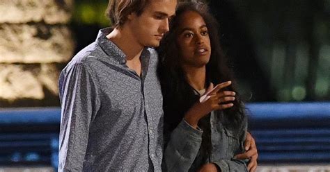 Malia Obama Amoureuse Sa Balade Romantique Avec Rory Farquharson à