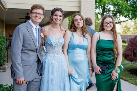 Hanover High School Prom 2024 Photos