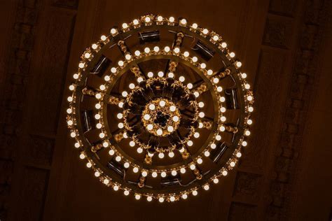 Why The Decentralisation Of Data Is Crucial In Todays World Hackernoon