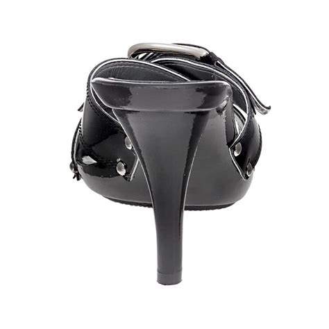 How About Cross Straps And Buckles Porn Pictures Xxx Photos Sex