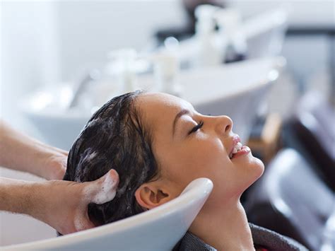 Facial Wajah Sudah Biasa Bagaimana Dengan Scalp Facial Beauty Journal