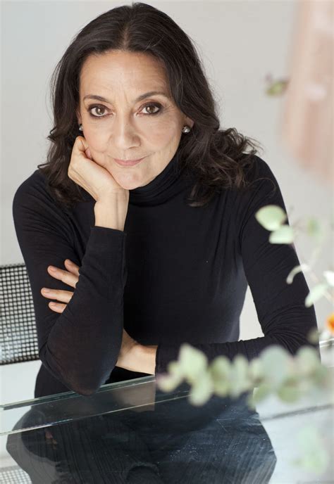 Sira Hernánde In Prima Assoluta La Pianista Spagnola Presenta Lamento