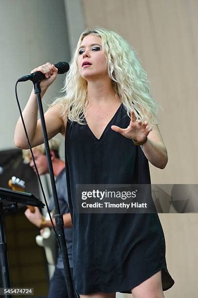 131 Sarah Mctaggart Photos And High Res Pictures Getty Images
