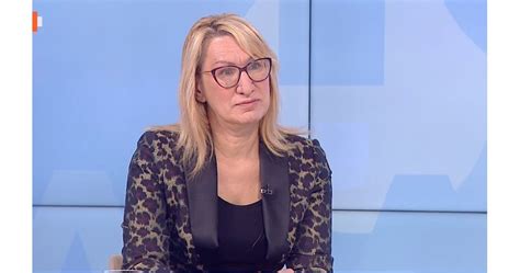 Шефката на Обществения съвет към ЦИК Данните от видеонаблюдението са скандални