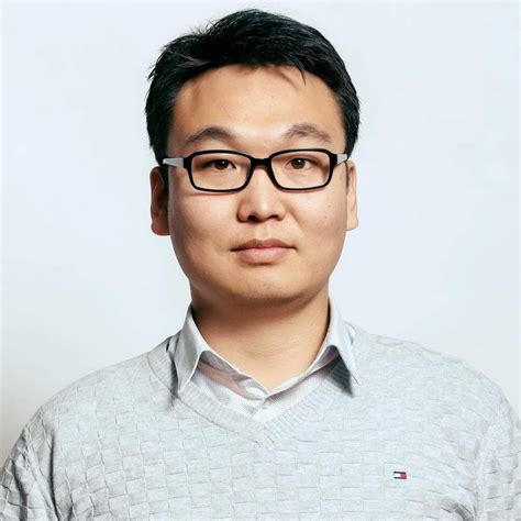 ШИНЖЛЭХ УХААН ТЕХНОЛОГИЙН ИХ СУРГУУЛЬ