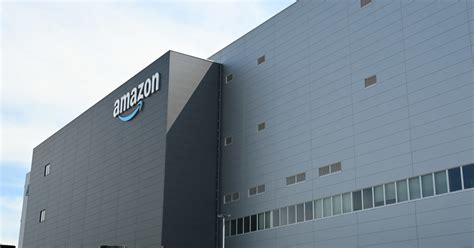 国内最大の「amazonの倉庫」初公開、稼働前しか見られない 物流の舞台裏とは Tech（テックプラス）
