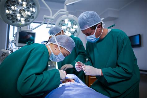Top 10 Accredited Surgical Tech Programs In United States