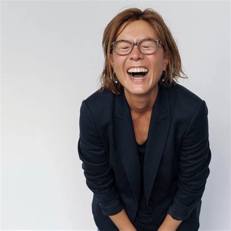 Sumie Macalpine Downie Medium