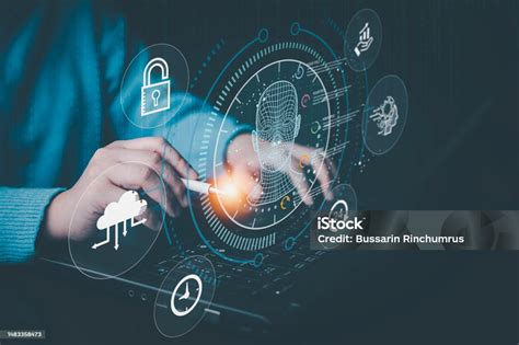 Ai로 노트북이나 스마트폰을 작업하는 프로그래머 기술 아이콘과 바이너리 코드 빅 데이터 Ai 봇 디지털 머신으로 노트북 컴퓨터에서 코딩하는 인공 지능 소프트웨어 엔지니어