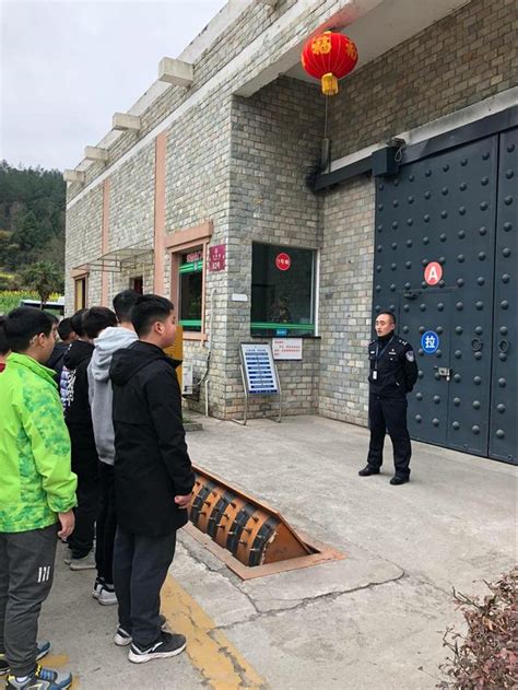 學雷鋒 樹新風 幸福小學在行動 每日頭條