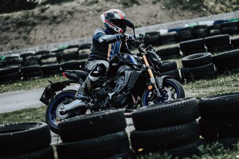 Yamaha Mt Vs Mt Sp Vergleich