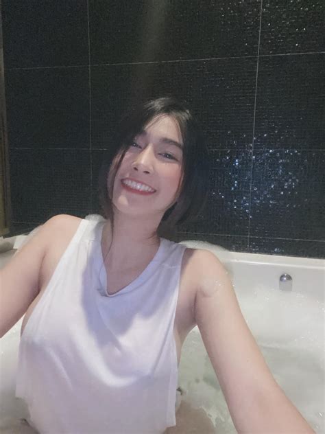 Nh Hotgirl G I Xinh Cute Ng Y U Nh T Girls Xinh Photo