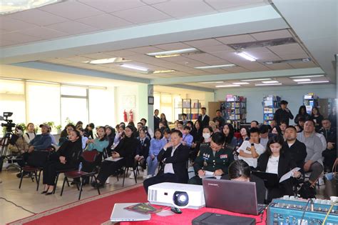 ҮБХИС ийн ҮБХИС ийн Цэргийн Хөгжмийн Политехник Коллеж