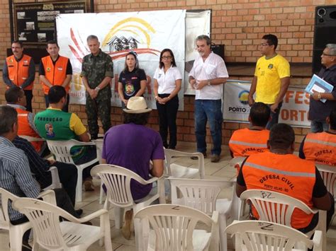 G1 Carnaval Solidário Arrecada Doações A Atingidos Pela Cheia Em