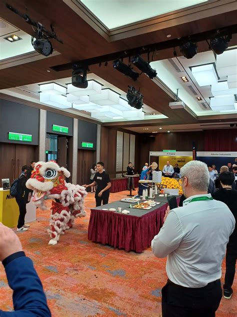 Lasos Lasers Light Up The World Of Microscopy Home