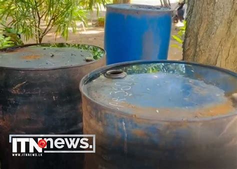 නීති විරෝධී මත්පැන් නිෂ්පාදනාගාරයක් වටලයි Itn News දේශීය පුවත්