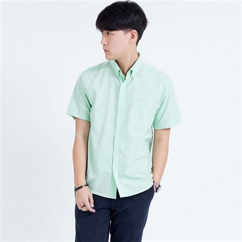 Mr 424 เสื้อเชิ้ตผู้ชายแขนสั้น ผ้าอ๊อกฟอร์ด สีเขียว พาสเทล Mr Maker