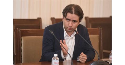 Божидар Божанов Ако гледаме анонсите на всички партии третият мандат е невъзможен