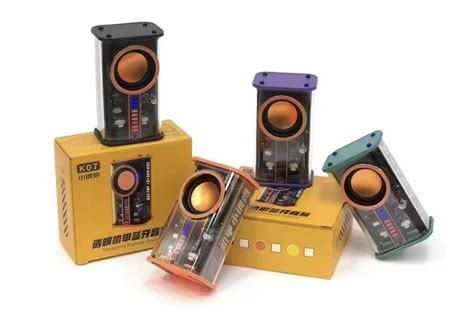 ลำโพงบลูทูธ มีไฟ ซับวูปเปอร์เบสหนักขนาดเล็กแบบพกพาโปร่งใสลำโพงบลูทูธไร้สายเมชา Ak07 พร้อมเสียง