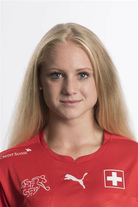 Alisha Lehmann So Krass Ist Ihr Beauty Wandel Nauch