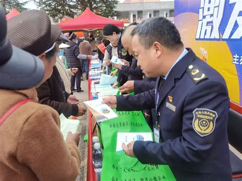鹤庆县商务和市场监督管理局有序推动经营主体年报公示工作监管服务宣传