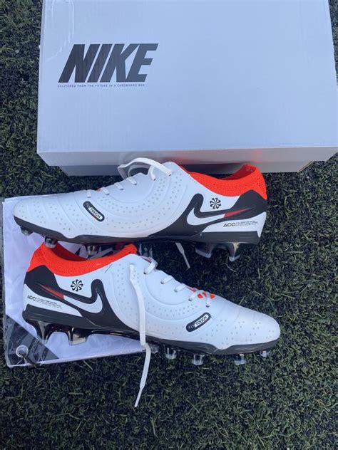 Бутси 2024 — ціна 2000 грн у каталозі Бутси Купити чоловічі речі за доступною ціною на Шафі