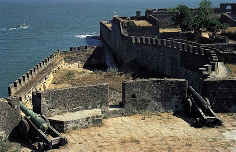Daman Reviews Tourist Places Tourist Destinations Tourist Information Daman Information India