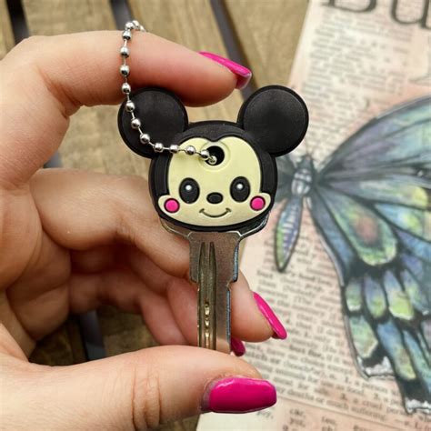 سرکلید سیلیکونی اورجینال آویز دار طرح فانتزی میکی موس کد 64566 قاب سنتر