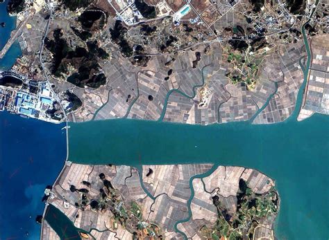 Pythonopencv交互图片获取鼠标单击坐标点（解决大图片显示不全问题） 知乎