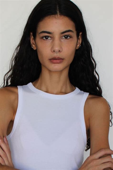 Yasmin Dornellas Model Profile Photos Latest News