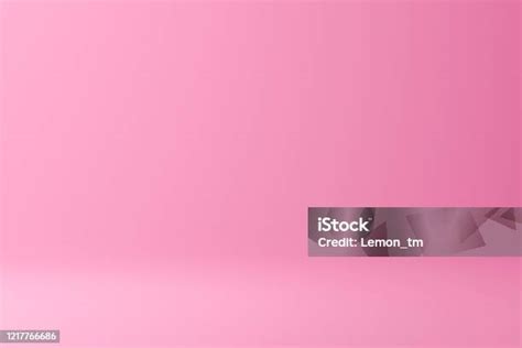 스튜디오 배경과 추상 핑크와 그라데이션 빛 배경 제품을 표시하기 위한 빈 디스플레이 또는 클린룸 사실적인 3d 렌더링 0명에 대한 스톡 사진 및 기타 이미지 Istock