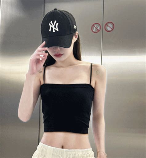 봄신상1 1할인 푸코 캡내장 시크 크롭나시 브라탑 나시탑 브라렛 이너 슬리브 민소매 에이블리