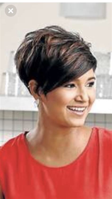 How To Grow Out A Pixie Haircut 10 Tips And Hairstyles To Stay Stylish Artofit