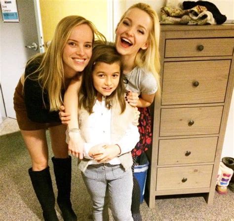 Dove Cameron Twin Sister Name