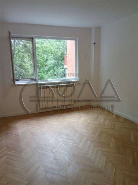 София Едностаен апартамент 42 кв м Тухла 1972 г 3 етаж Непоследен Едностаен апартамент 42 кв м